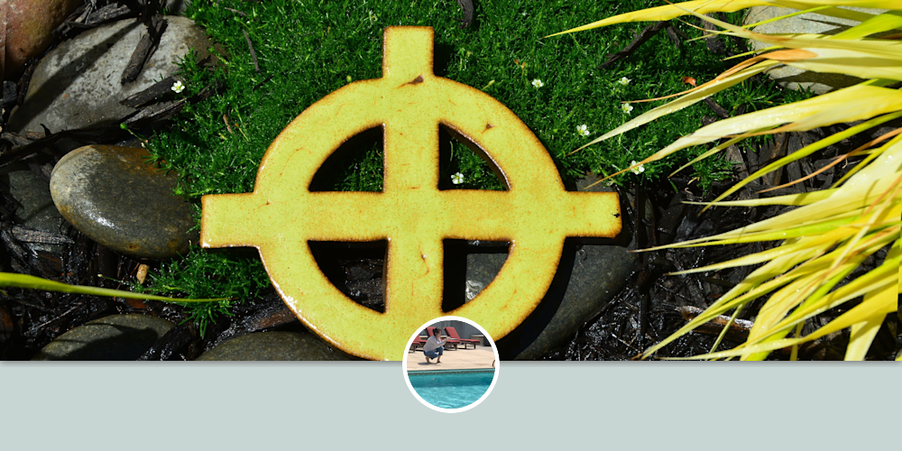 Ailm, Celtic Knot, Sun Cross by Studio Strietnberger / Knottery Pottery ...