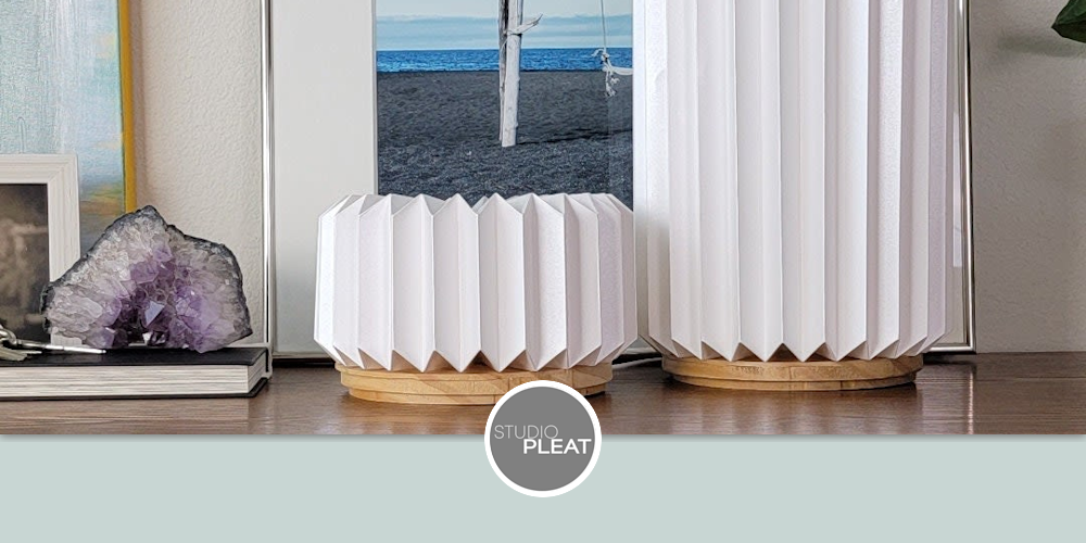 Pillar S - Modern origami table lamp, dimmable, by Studio Pleat ...