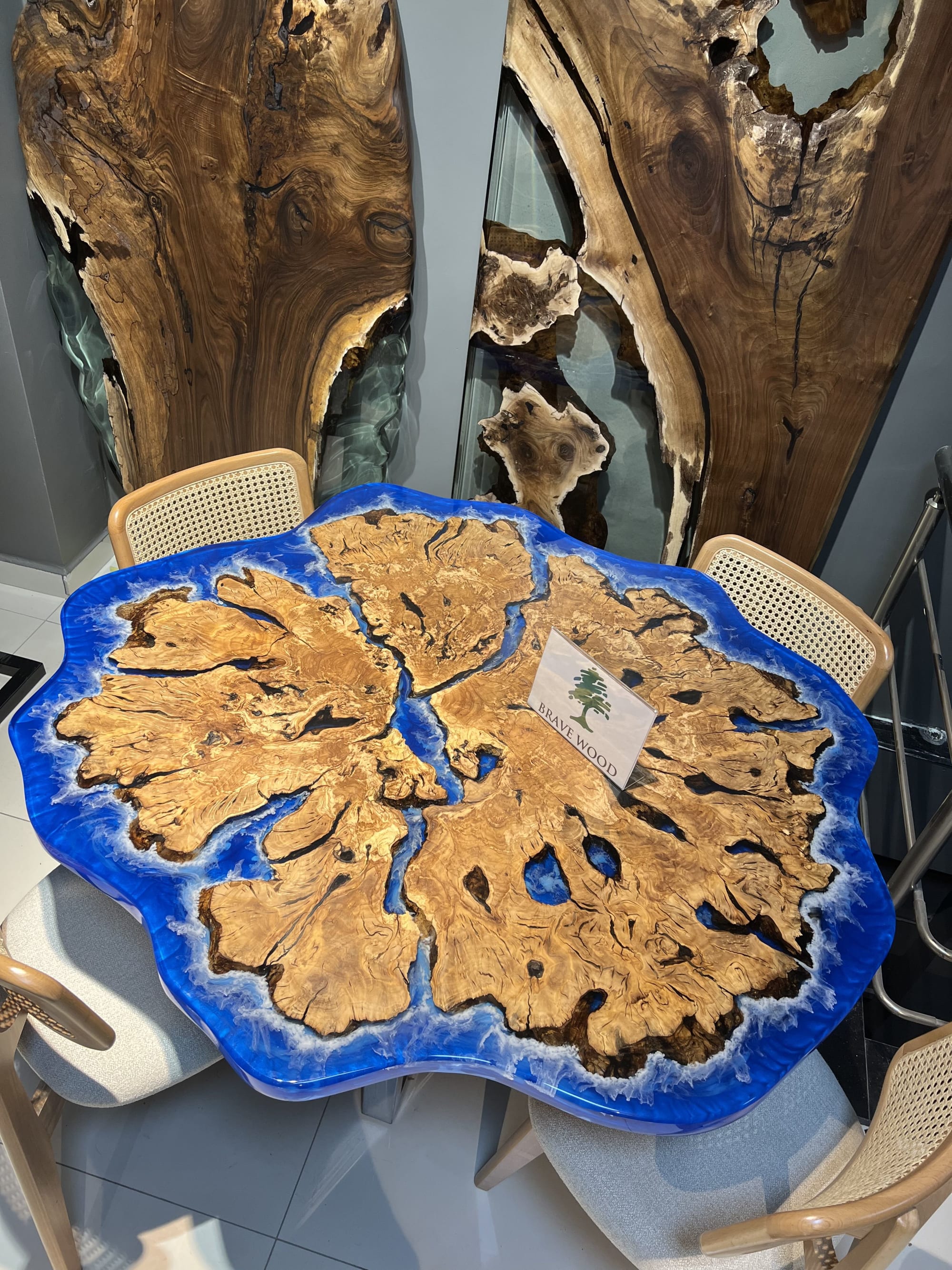 Round dining room table, Epoxy table, Epoxy round table, by Brave Wood ...