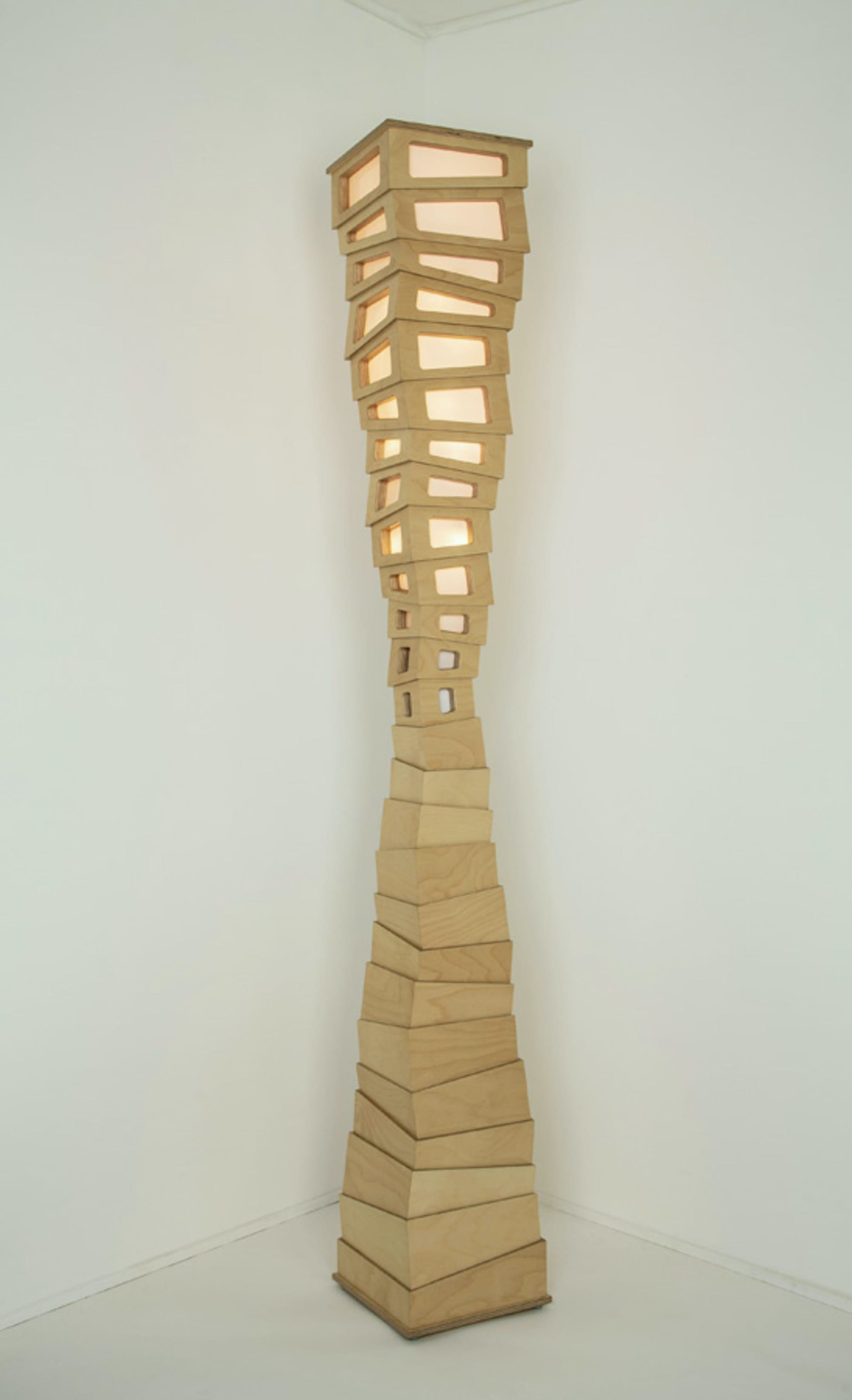 Hourglass Chaos Floor Lamp by Ashoke Chhabra | Wescover Lamps