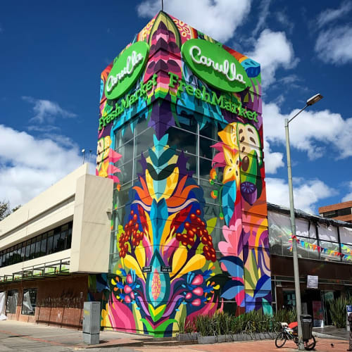 Mural by LEDANIA seen at Carulla FreshMarket, Usaquén | Wescover