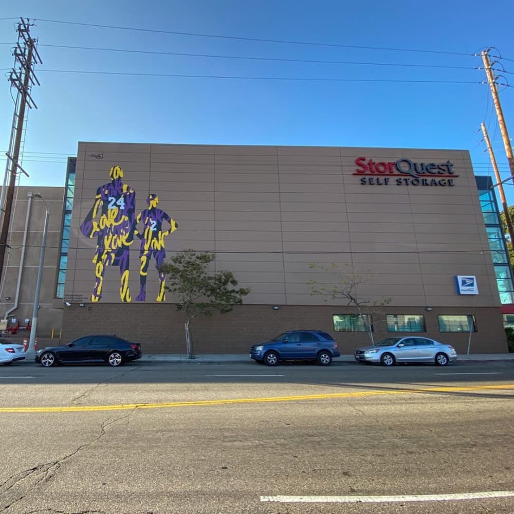 Kobe Bryant Mural by Ruben Rojas at StorQuest Self Storage, Los Angeles ...