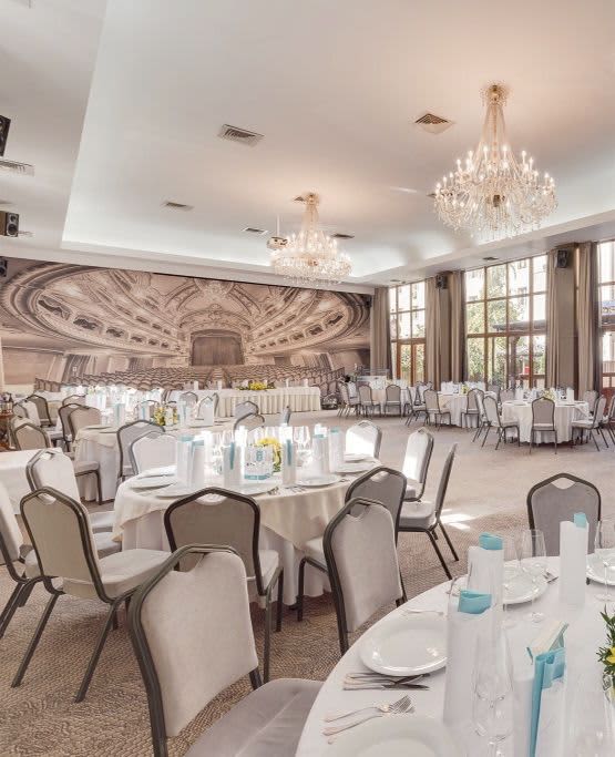 Opera by Affreschi & Affreschi at opera plaza hotel, Cluj-Napoca ...