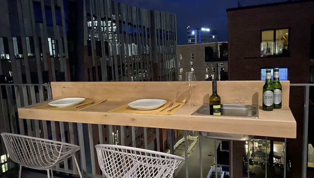 Balcony seating area by Goetz | Wescover Tables