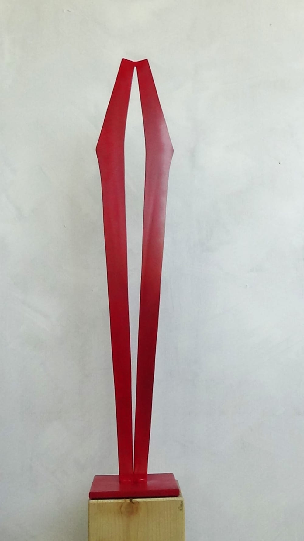 sculpture signes by VANDENHEEDE FURNITURE-ART-DESIGN | Wescover Public ...