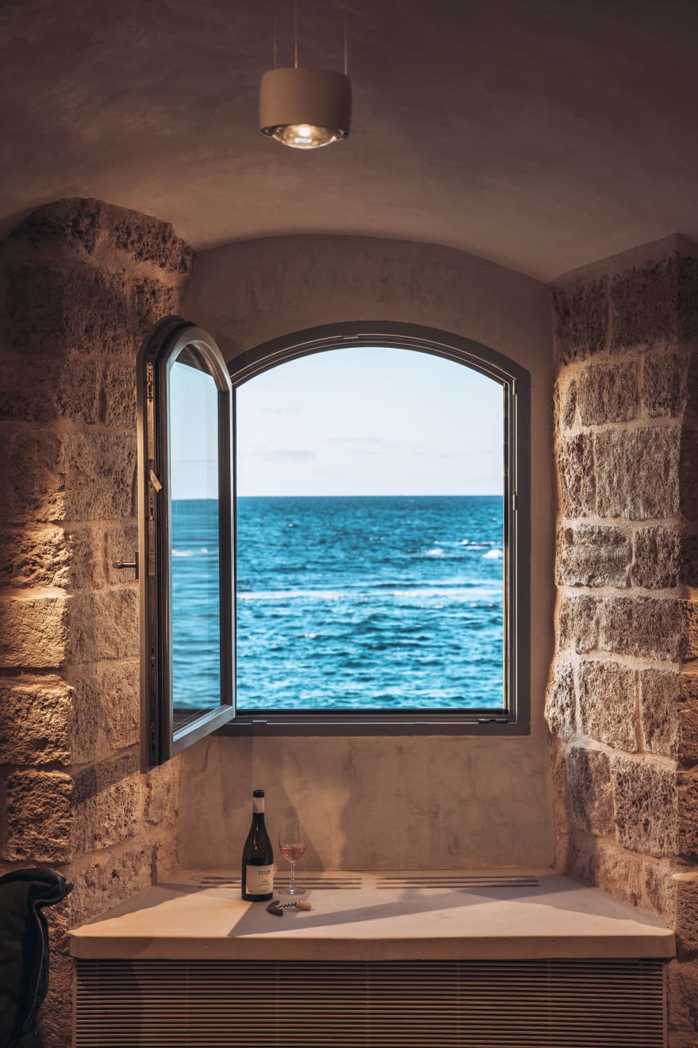 Custom made concrete console benches by Linski Design - Concrete. Art ...