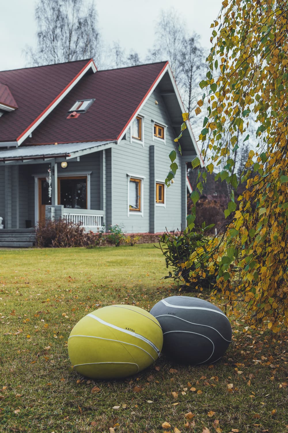 Outdoor stone-pouf "Devon" by KATSU at Katsu Studio, Saint Petersburg ...