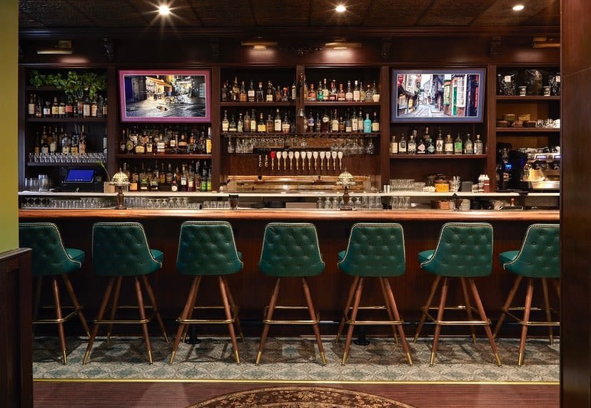 30 inch Tufted bar stool - Model 7030 by Richardson Seating Corporation ...