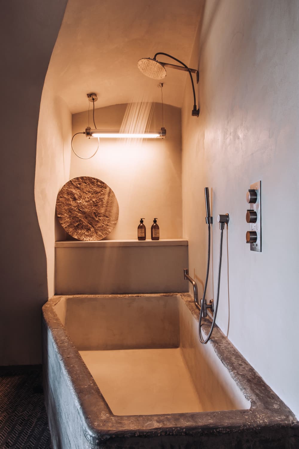 Blackened copper plate by Linski Design - Concrete. Art. Microtopping ...