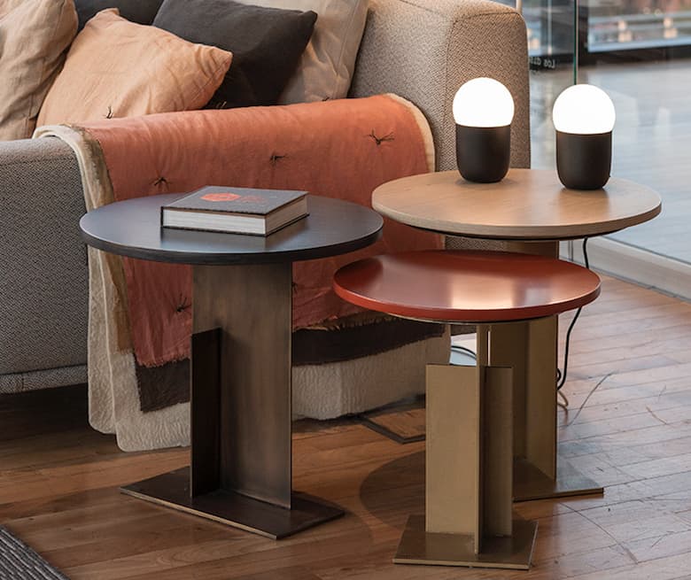 Ross Table by Matriz Design at Centro Cultural Kirchner, San Nicolás ...