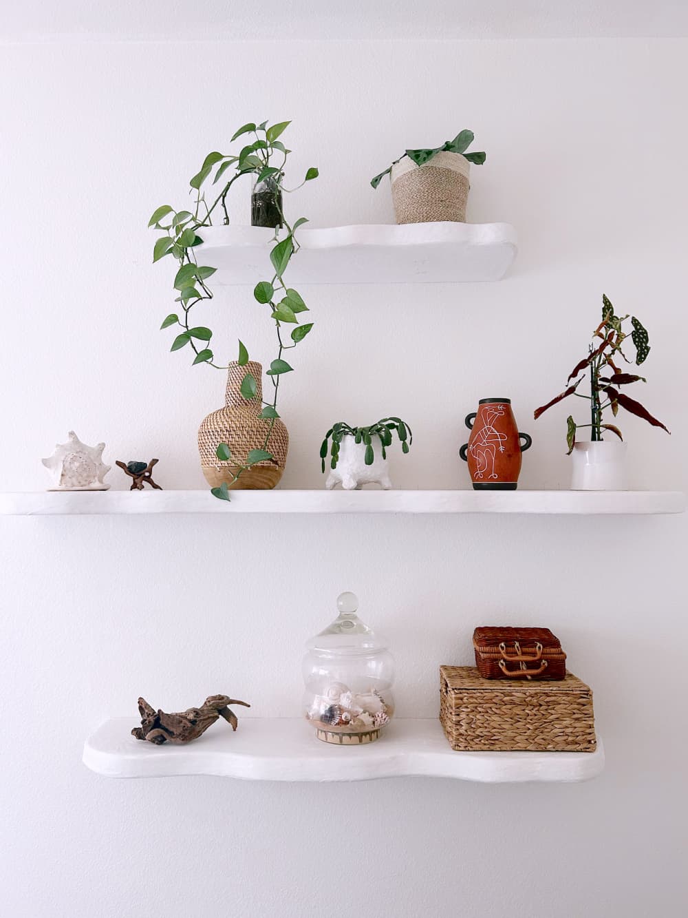 Organic Wavy Plaster Floating Wall Shelf by Mahina Studio Arts ...
