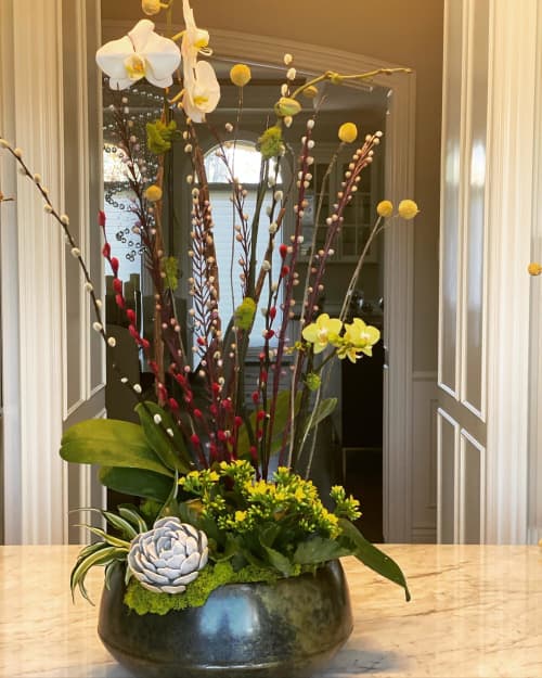 Spring Flowers Arrangement by Fleurina Designs | Wescover Floral ...