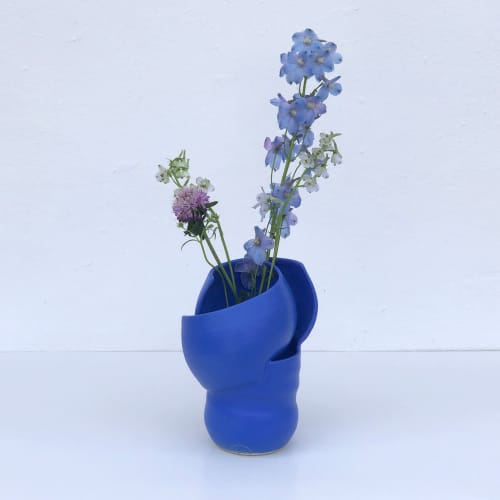 Helix Vase 8 by niho Ceramics | Wescover Planters & Vases