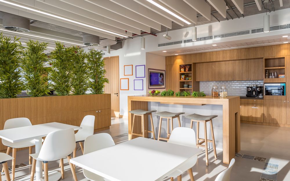 Explore LinkedIn, Dubai Design and Art | Wescover